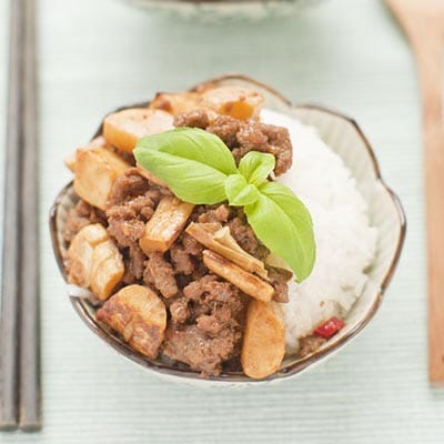 Stir fried pickled bamboo shoot with chilli beef mince